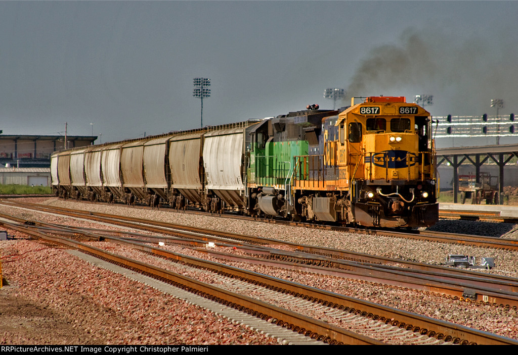 BNSF 8617